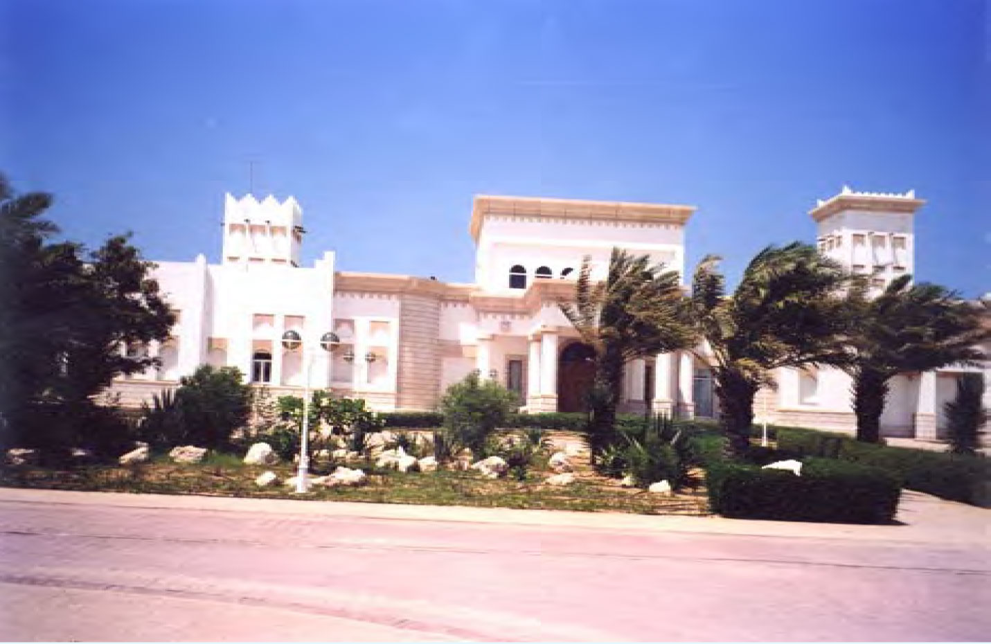 Beach Palace - QBEC